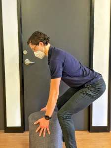 Why does my back hurt while washing the dishes? - Melbourne Osteopathy ...